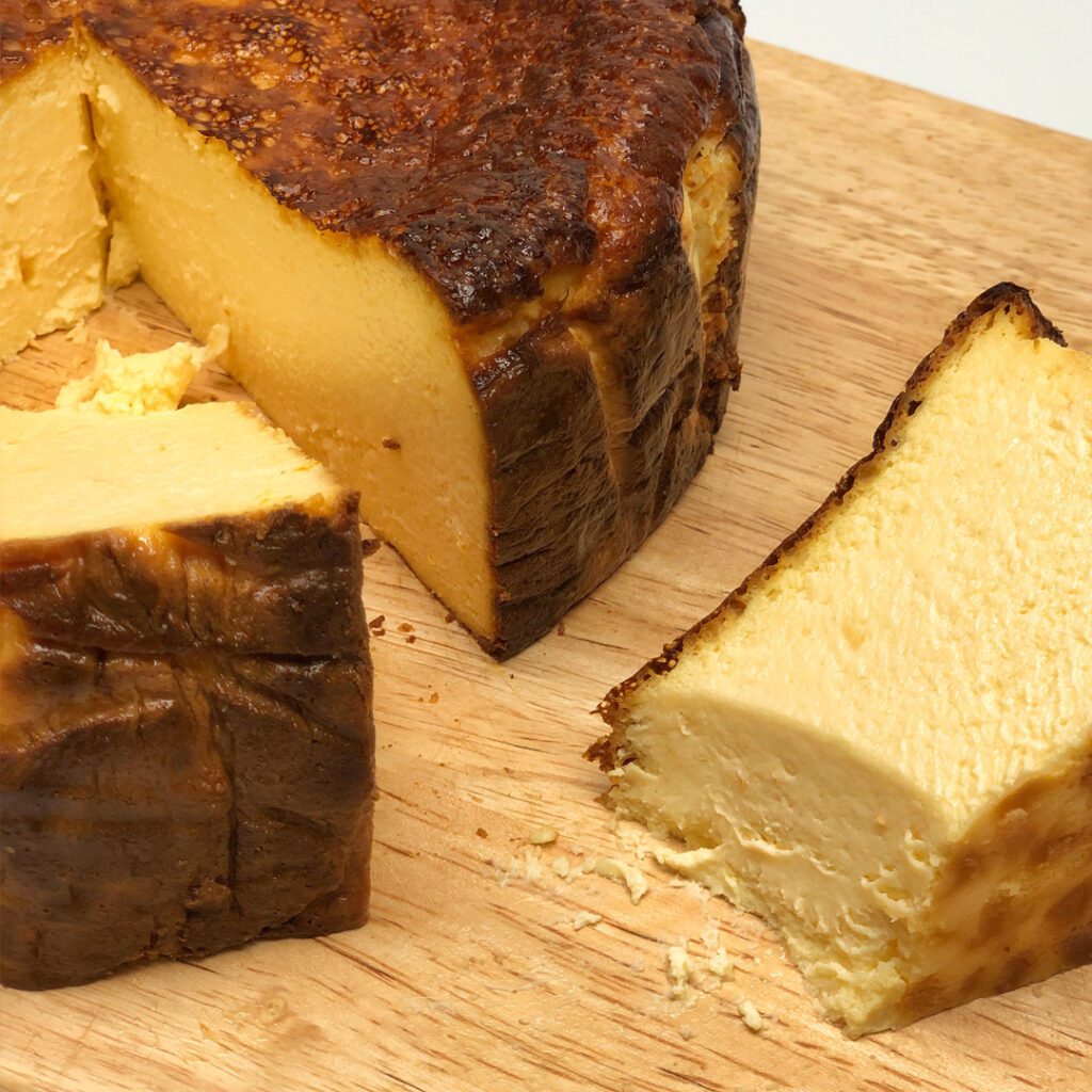 Basque Cheesecake (165 g) - Munich Finest Bakery