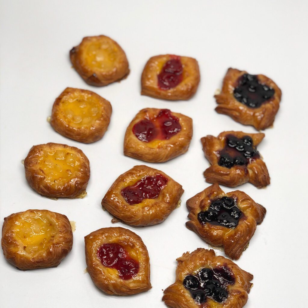 Mini Danish, assorted filling - minimum order 30 pcs - Munich Finest Bakery